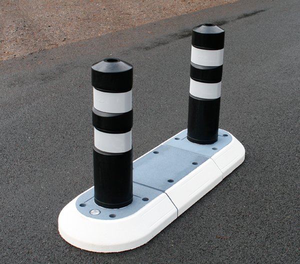 Helleanlæg Blok 150x50x13cm, incl. skruer/plugs (excl. pullert/skilt) - Helle Blok - Saferoad ...